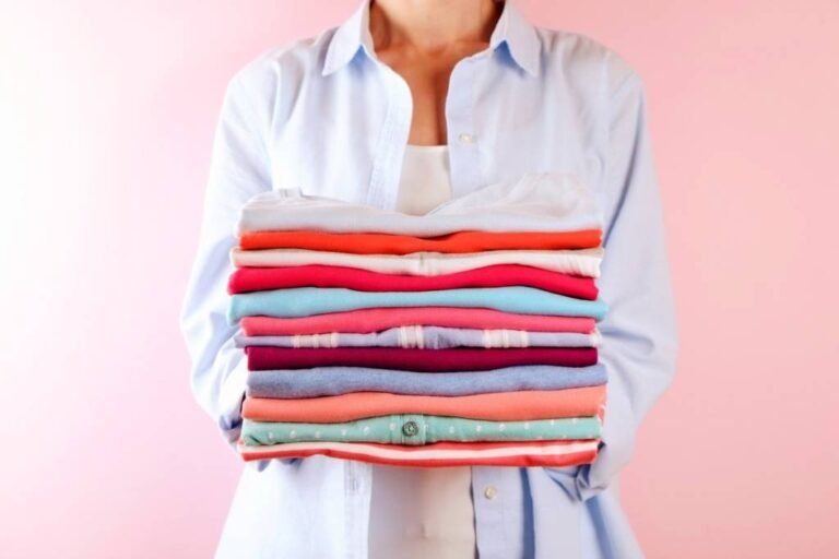 Wash & Fold Laundry Service In Los Angeles, CA - Free Pickup & Delivery